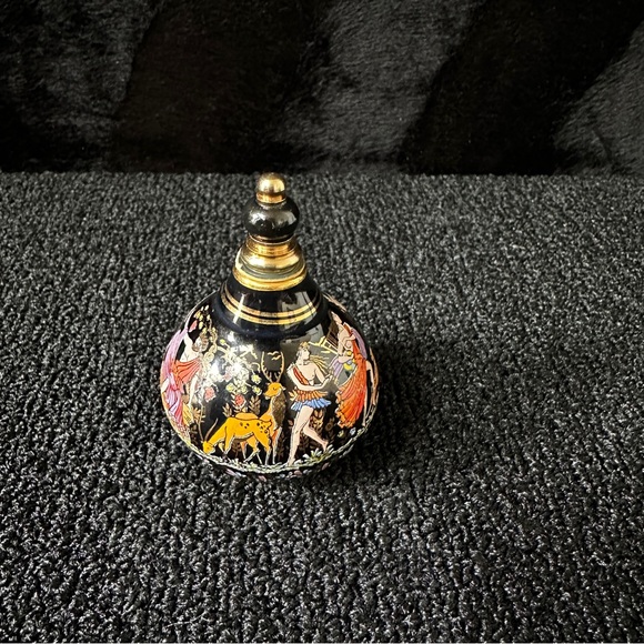 VENUS | Other | Vintage Venus Ceramic Perfume Bottle Greek | Poshmark